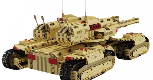remote controlled army 4 track tank 3295pcs - 3295pcs