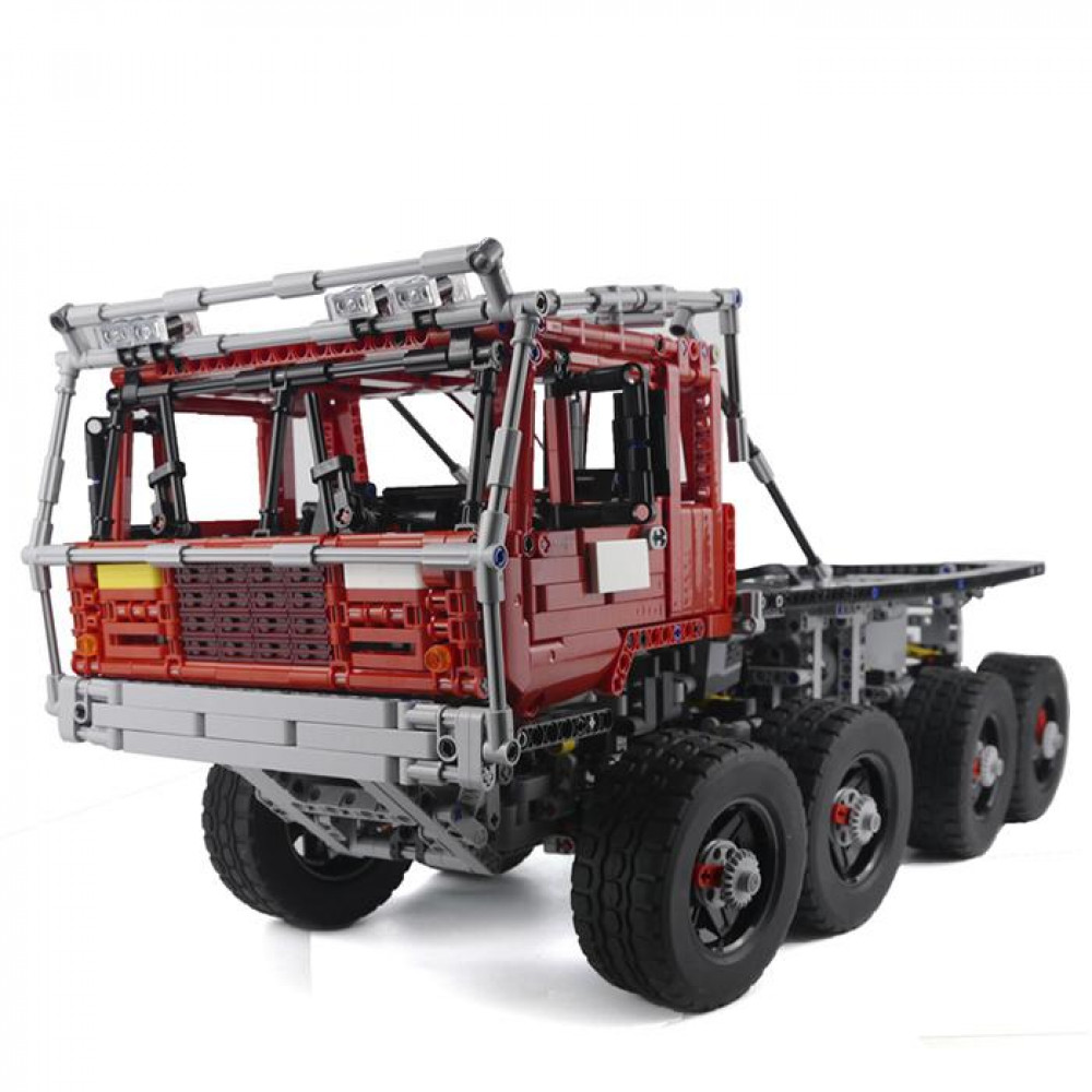 remote controlled 8 wheel drive crawler 2839pcs - 8crawler