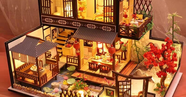 miniature japanese house